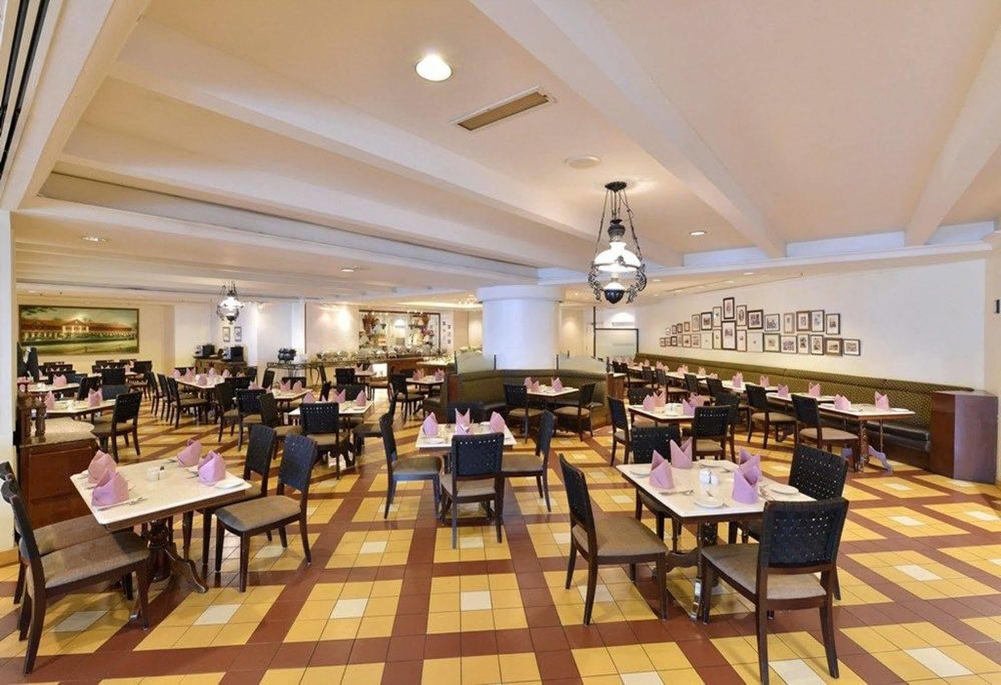 5 Hotel Equatorial Melaka Malacca Getaways